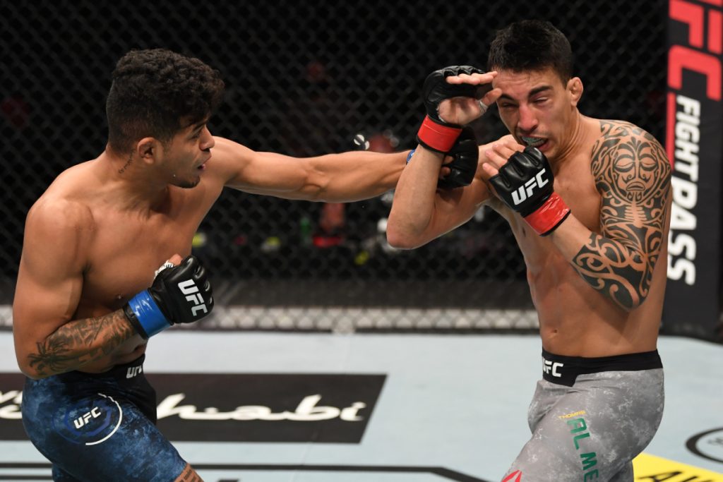 Thomas Almeida perde por decisão unânime em retorno ao octógono do UFC ...