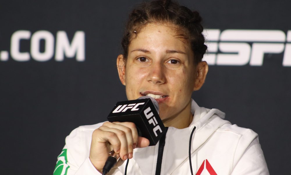 Em busca de ascensão, Karol Rosa desafia top-10 dos galos para luta no ...