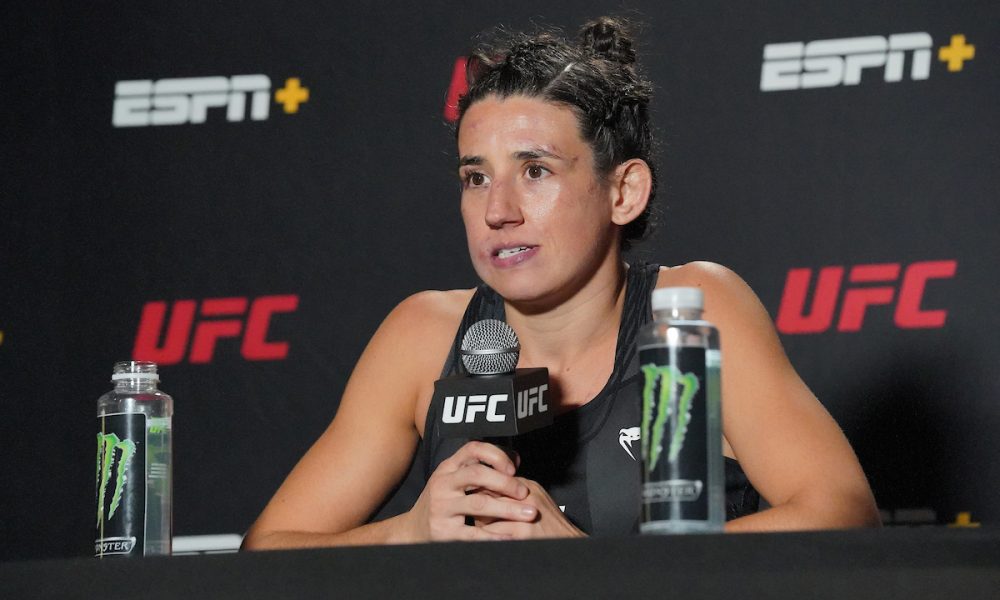 Marina Rodriguez celebra vitória em estreia em main event do UFC e ...