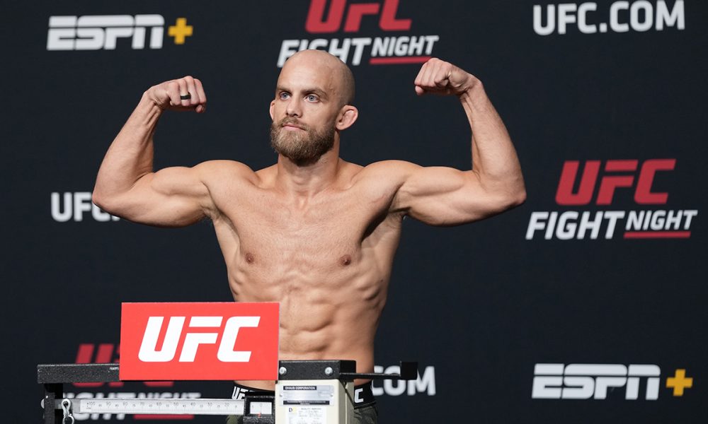 Confiança ou loucura? Lutador promete apostar todo salário em sua ...