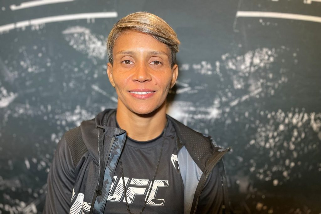 Amanda Lemos aponta falhas no jogo de 'Bate-Estaca' e promete explorá ...