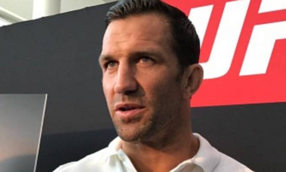 Ex-campeão critica UFC por falta de reajuste no valor dos bônus de ...