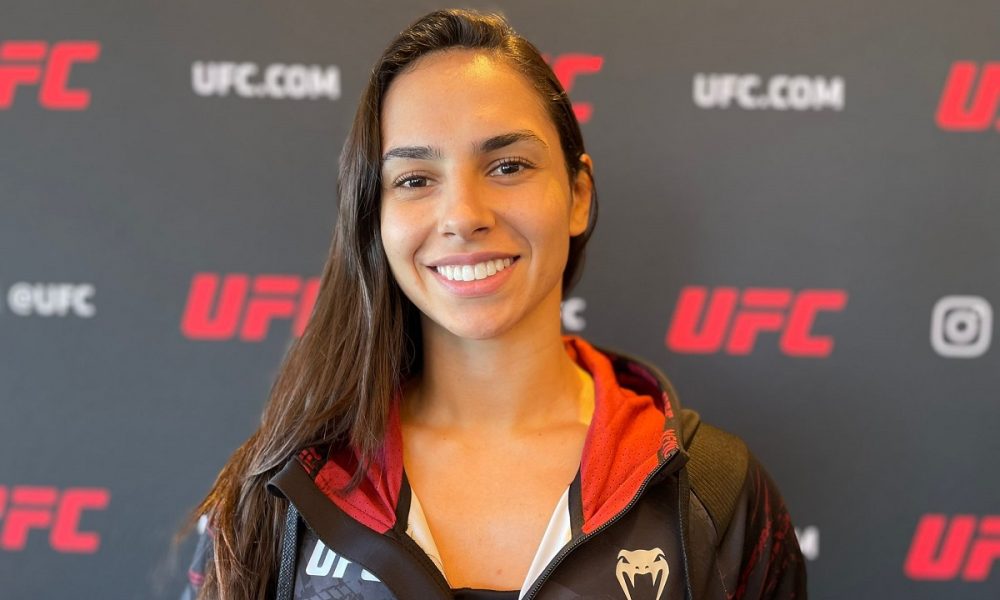 Ariane Lipski recorda drama em corte de peso e promete "show" contra ...