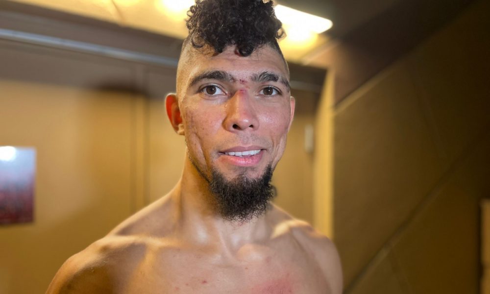 Johnny Walker estipula prazo para ser campeão e pede vaga no UFC Rio ...