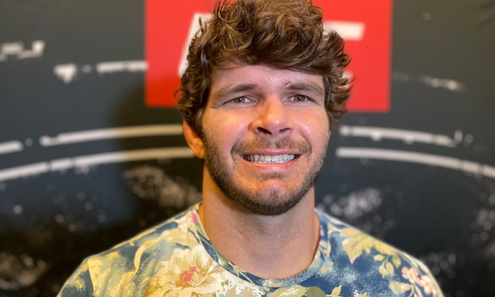 Philipe Lins mostra empolgação para luta após primeiro triunfo no UFC ...