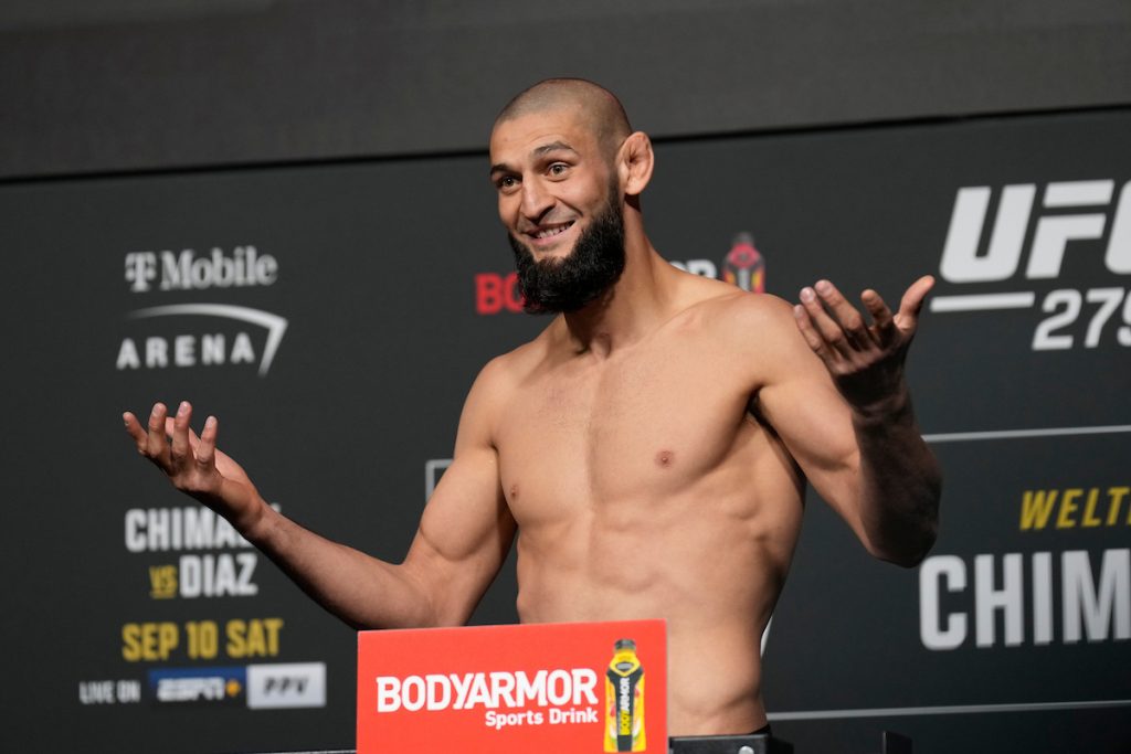 Khamzat Chimaev rebate Dana White e culpa UFC por falta de luta - Ag ...