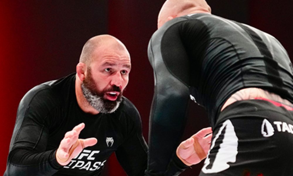 Glover Teixeira abre as portas para realizar novas lutas de grappling ...