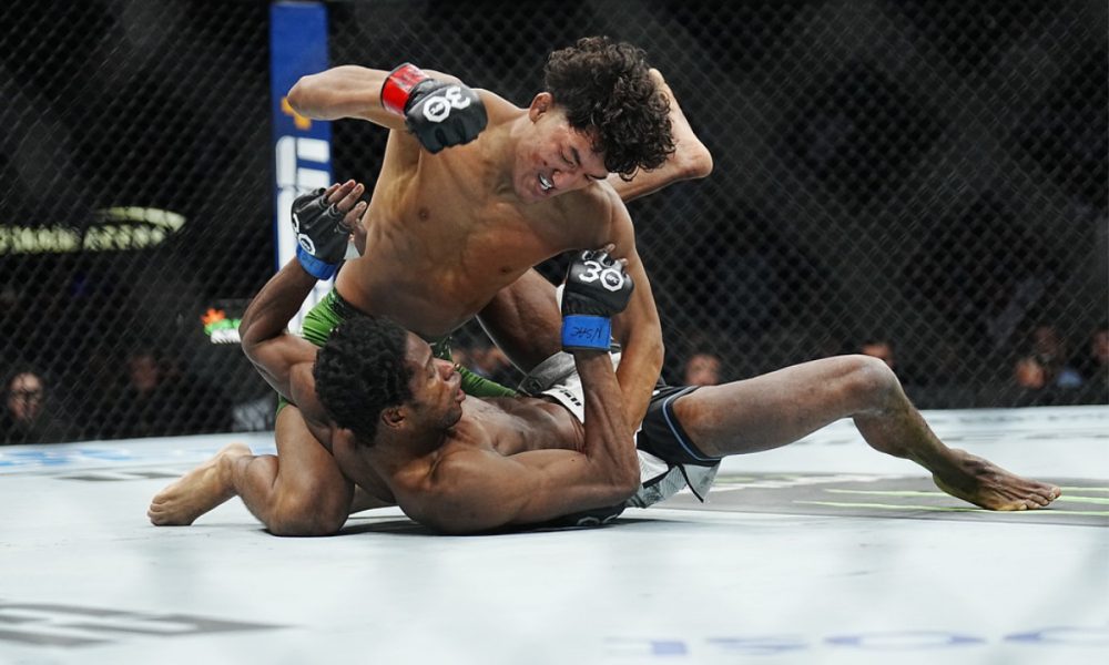 UFC: Prodígio de 18 anos nocauteia rival em menos de um minuto - Ag ...