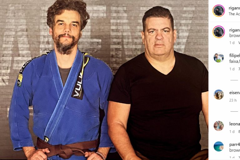 Ator Wagner Moura recebe a faixa-marrom de jiu-jitsu nos EUA - Ag ...