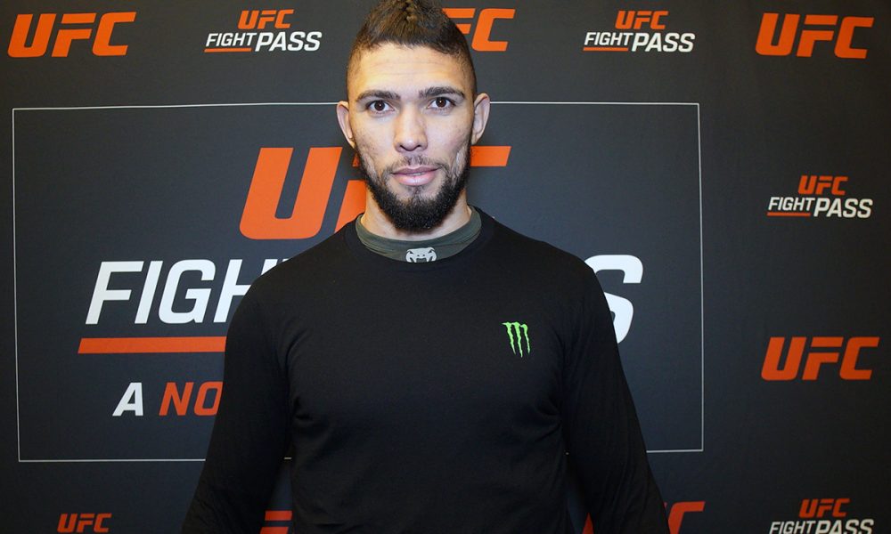 Johnny Walker tenta acabar com a zica do Brasil no UFC Xangai - Ag ...