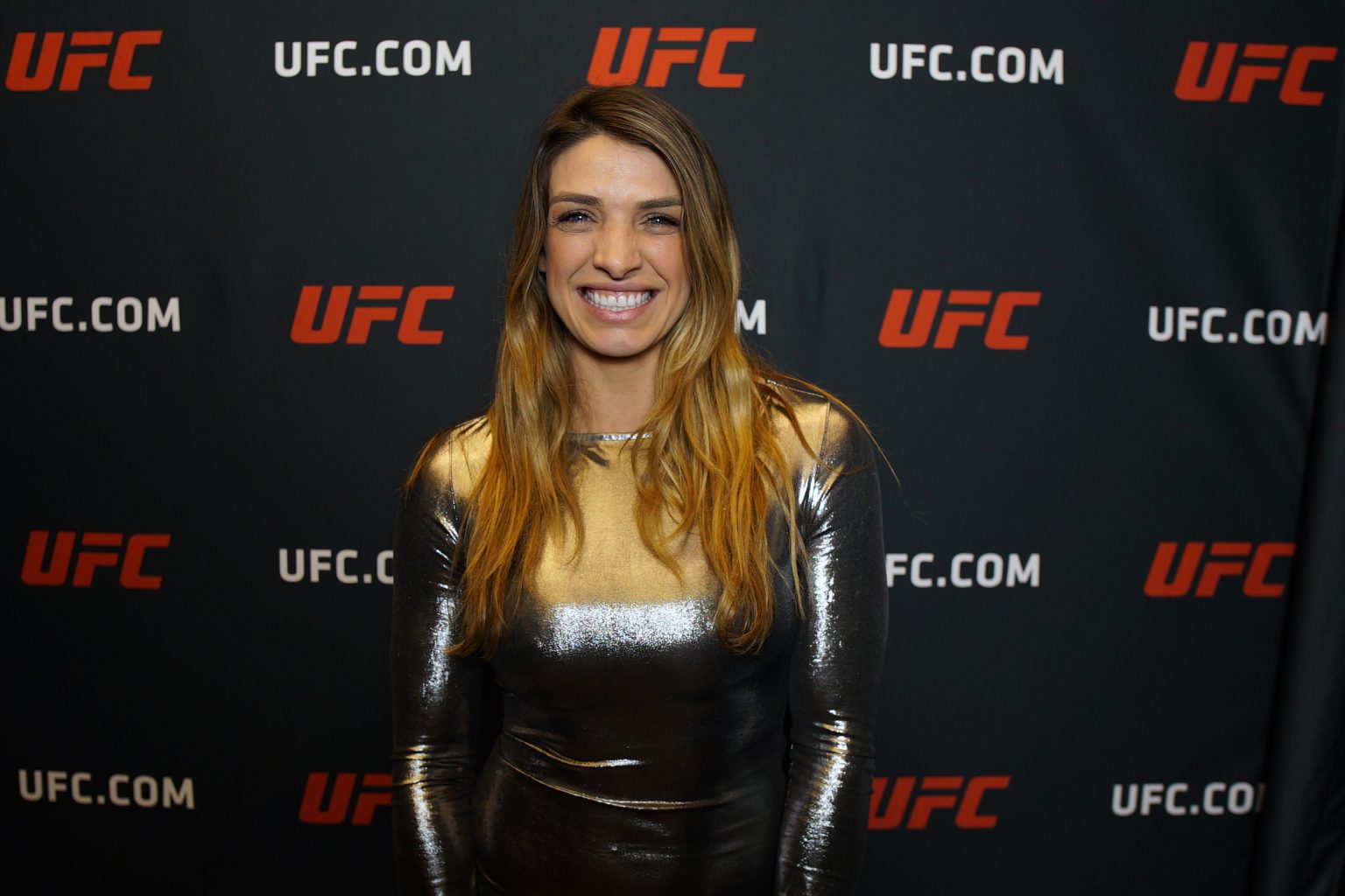 Mackenzie Dern admite que ainda não estaria pronta para Zhang Weili ...