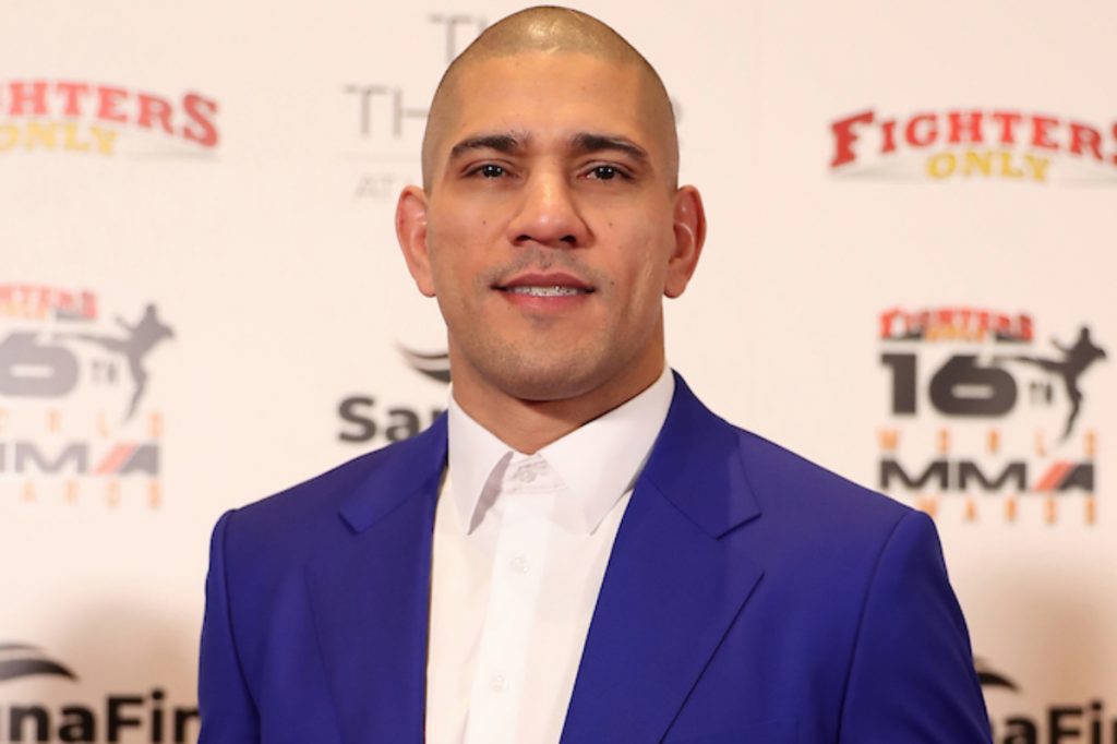 Alex Poatan se encontra com rapper Drake em show na Austrália; veja ...