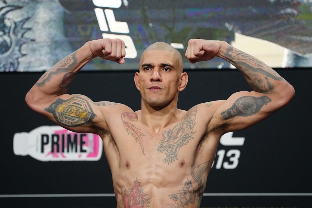 Chama! Poatan impressiona em treino de manopla antes do UFC 320 - Ag ...