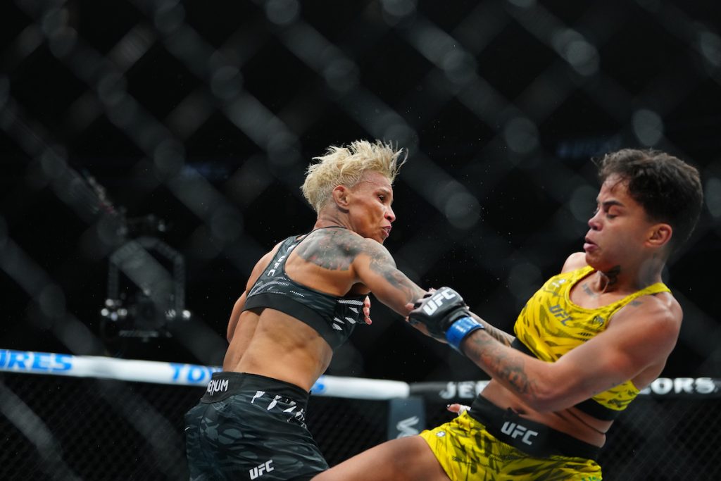 UFC: Amanda Lemos vence duelo de gerações contra Iasmin Lucindo - Ag ...