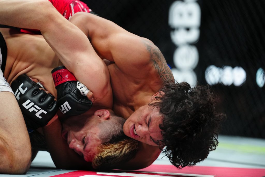 Prodígio do MMA quebra recorde de Vitor Belfort no UFC México - Ag ...