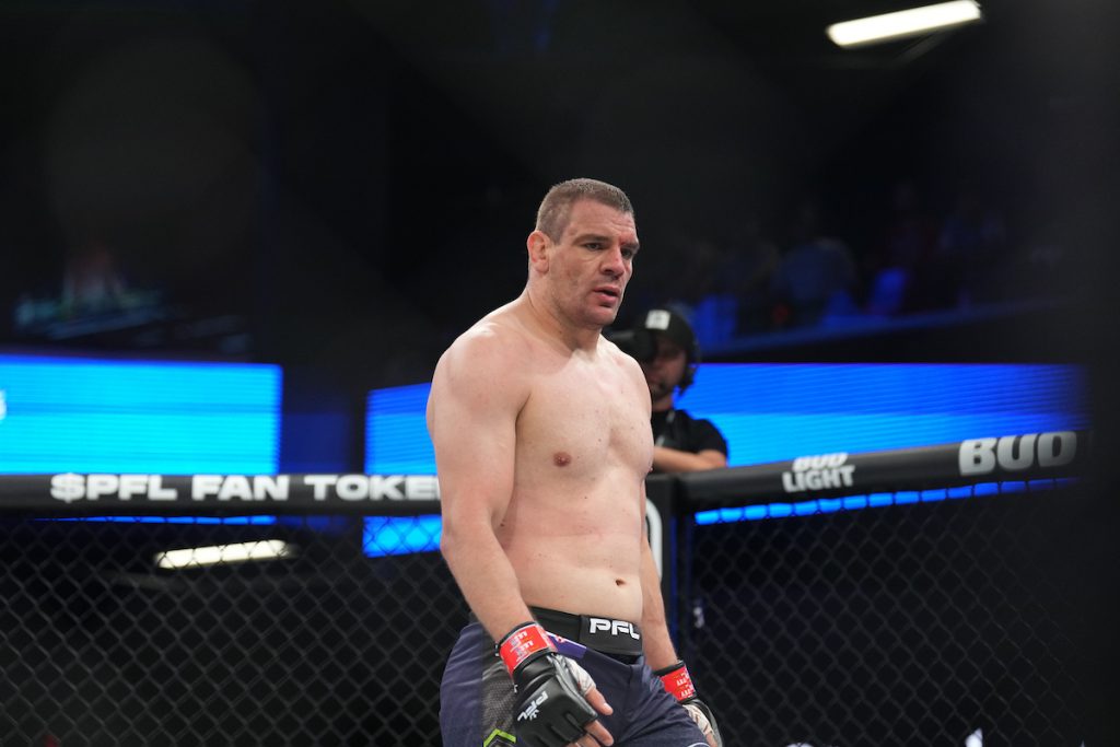 Reforço de peso! Ex-campeão da PFL, Ante Delija assina com o UFC - Ag ...