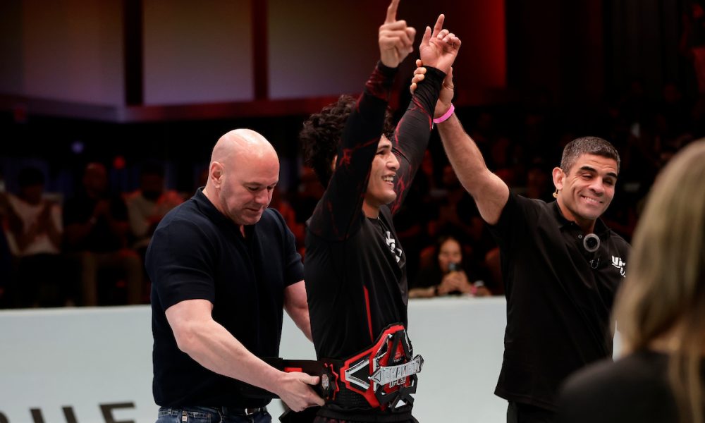 Brasileiro é coroado como campeão em evento inaugural do UFC BJJ - Ag ...