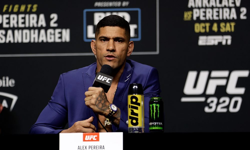 UFC 320: Alex Poatan deixa Ankalaev em saia justa durante coletiva - Ag ...